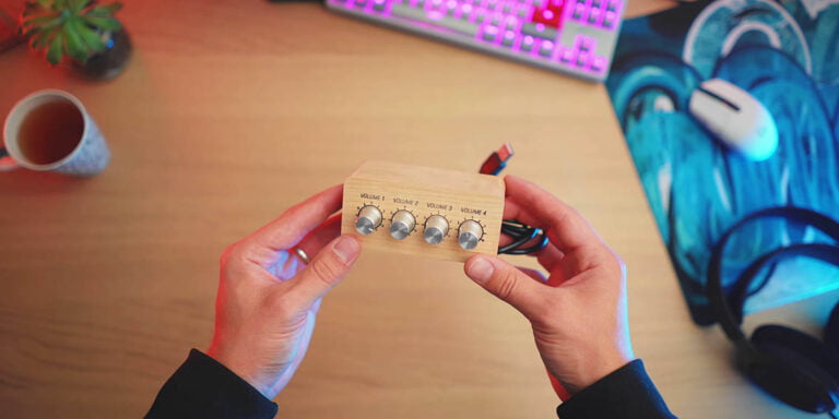 Cool PC Accessories You've Never Heard Of! - Hardware Canucks